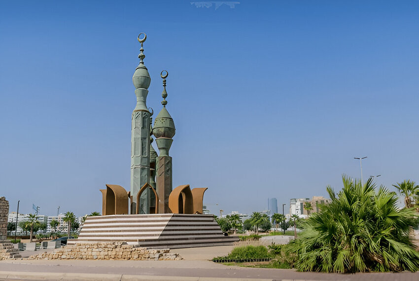 Jeddah Travel Guide: Top Attractions and Activities by the Red Sea ...